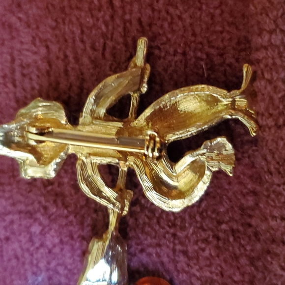 Avon | Jewelry | Vintage Pins | Poshmark